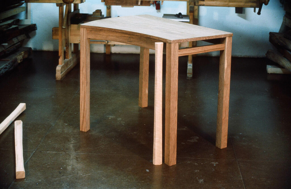 Writing Table Construction – The Krenov Archive